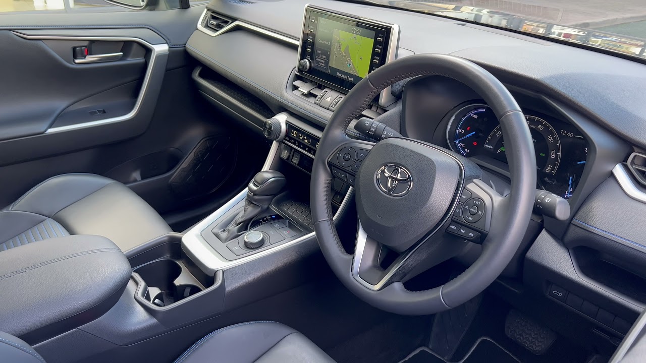 DG70HMX, Toyota Rav4 Dynamic Hybrid AWD Sat Nav Leather Grey - YouTube