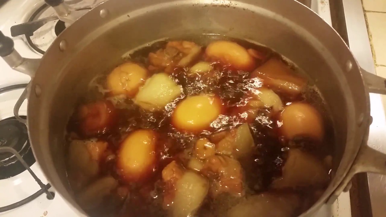 Pork Belly and Egg, Thom Khem, Thom Polo, Kor...yummy - YouTube