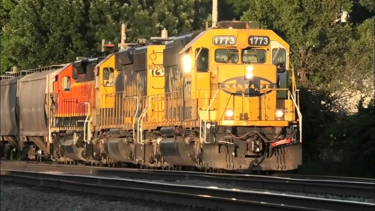 Classic!! BNSF 1773 West in Emporia, KS 7/9/22 - YouTube