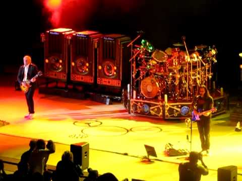 Rush coming on Stage at Red Rocks 8/16/10 www.RockpileRant.com - YouTube