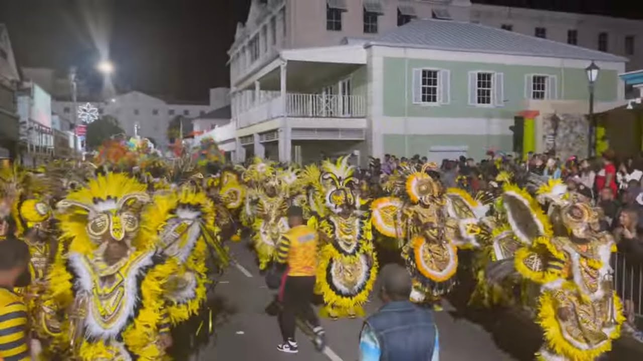 The Shell Saxons Superstars - 2022 BOXING DAY IN THE GATE - YouTube