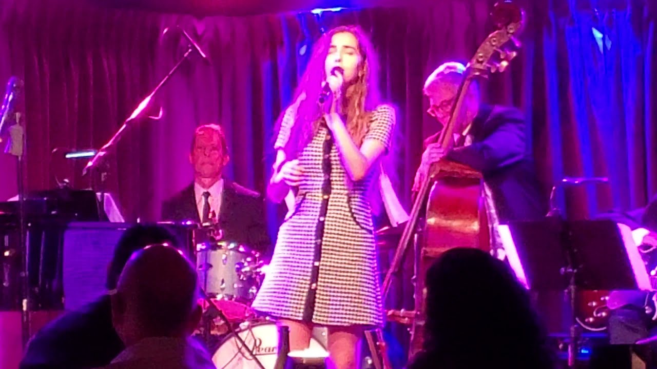 Anais Reno, "Caravan", The Green Room 42, NYC 8/20/21 - YouTube