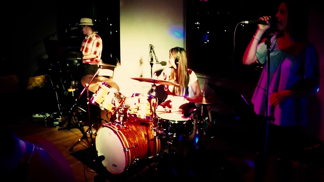 Pretty Good band@River Rock Casino - R&B Medley - YouTube