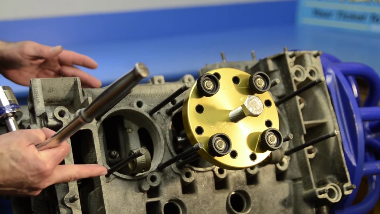 SR124- 911 Engine Case Splitter - YouTube