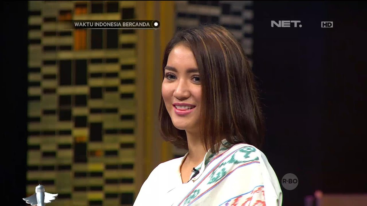 Waktu Indonesia Bercanda - Erica Putri Makin Pusying Main TTS - YouTube