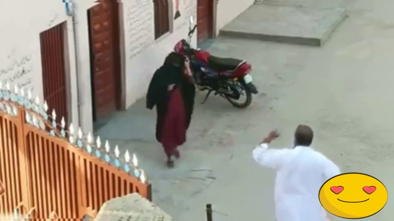 Tharki budha - YouTube