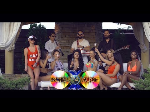 Laura Vass - Facebook Live (Official video)