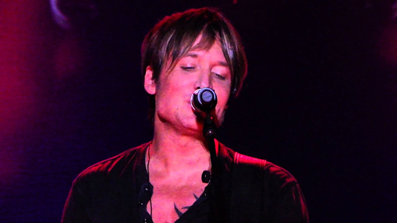 Keith Urban Cop Car - YouTube