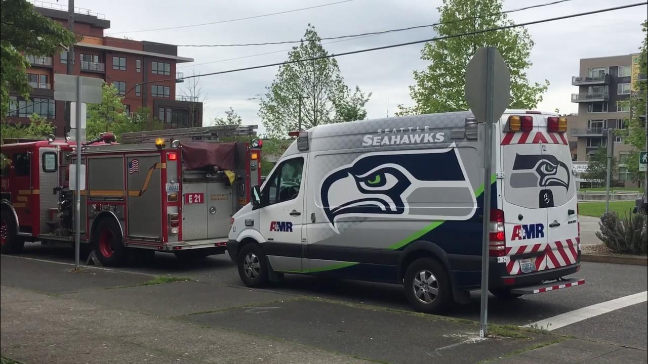 Seattle Fire Engine 21 and Custom Seattle Seahawks AMR ambulance - YouTube