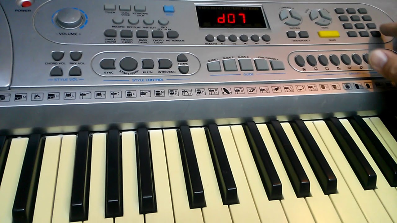 ARK 2173 (with touch response) or some variant of Fun Key 61 - YouTube