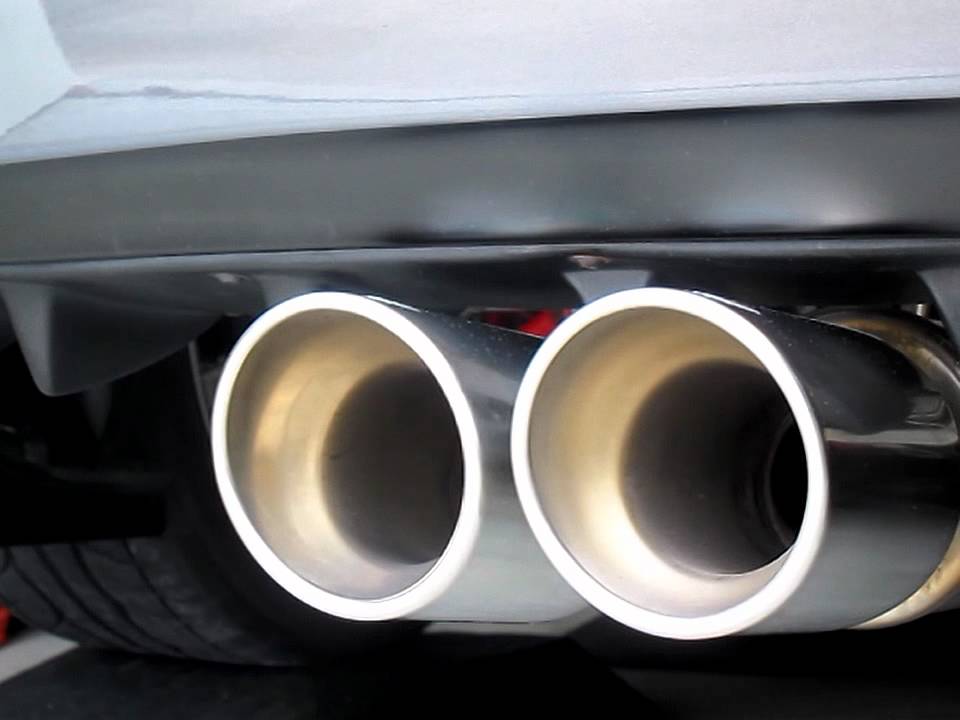 Custom Center Exhaust - YouTube