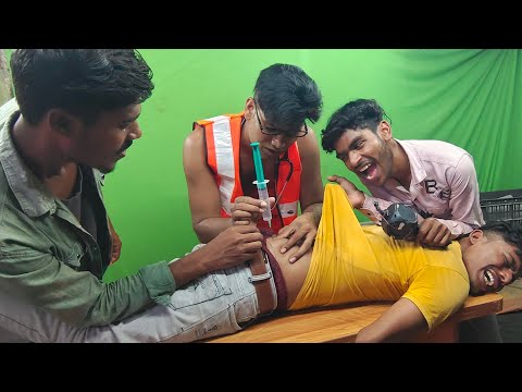 Intramuscular injection laga diya kamar me | funny video injection wala | New injection video 
