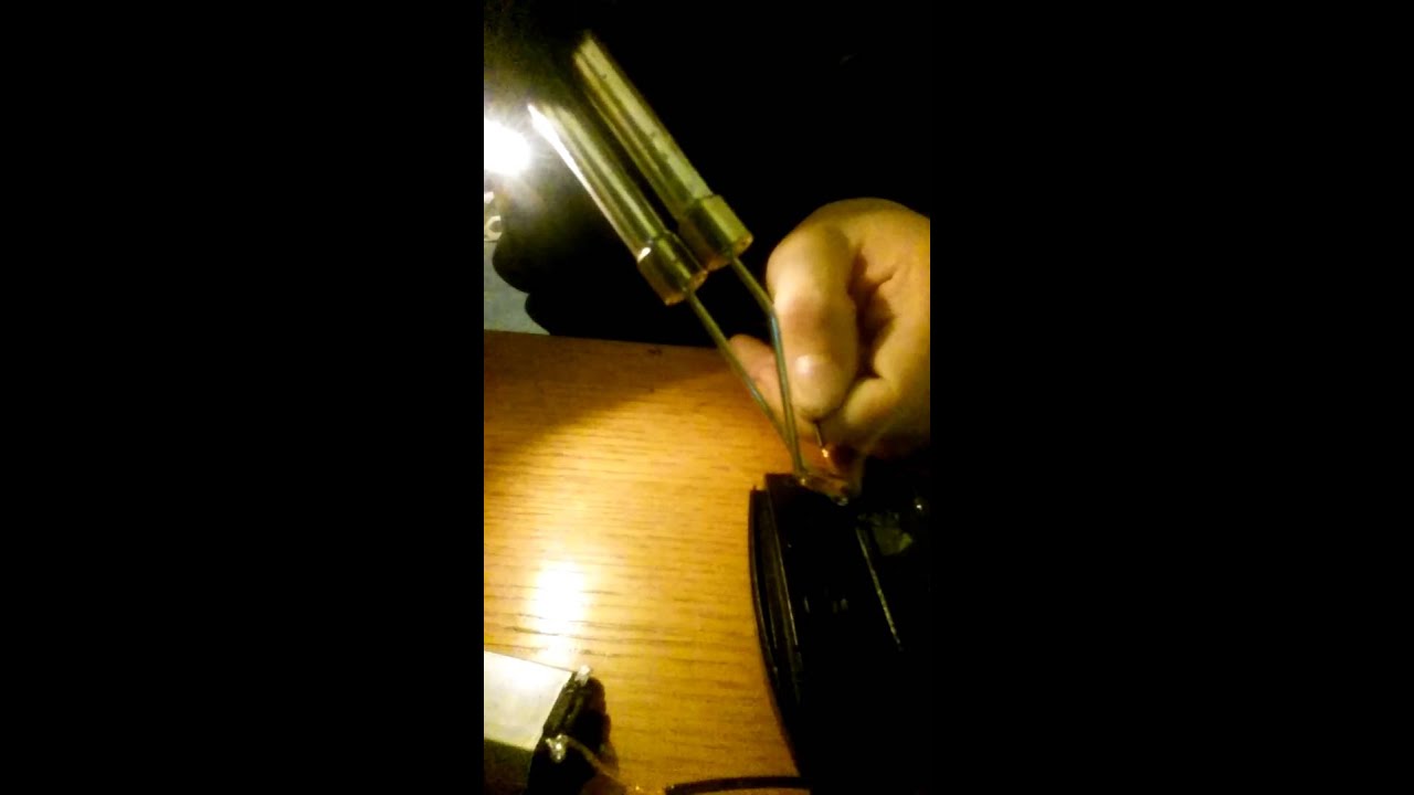 How to wire a load to a momentary switch - YouTube
