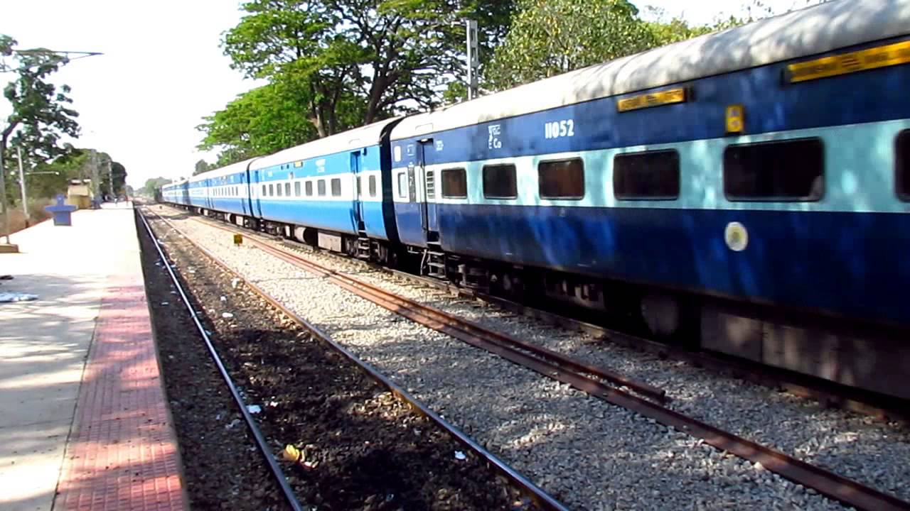 EMD triplets with Prasanti express blasting thru ODH at 95+ kmph ...