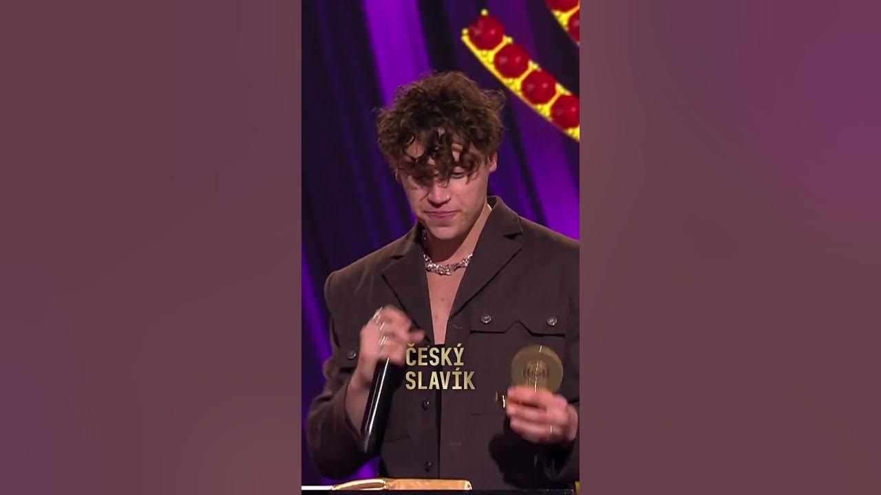Objevem roku Českého slavíka 2024 se stal zpěvák Sofian Medjmedj! ⭐🎤 - YouTube