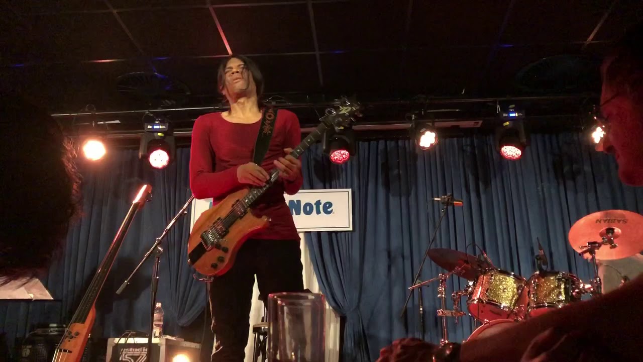 Stanley Jordan - Eleanor Rigby - 2019 - YouTube