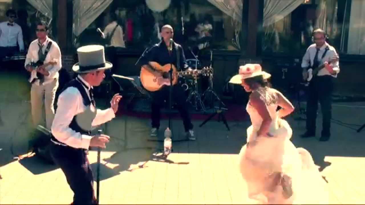 Memphis Collision Band performs Shake it @ Matrimonio - YouTube