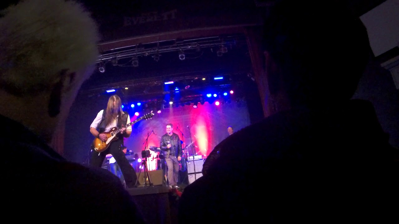 Reckless "Kids Wanna Rock" - YouTube