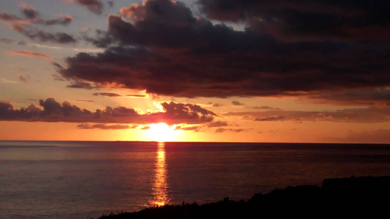 Sunset Over Cockburn Harbour, South Caicos - YouTube