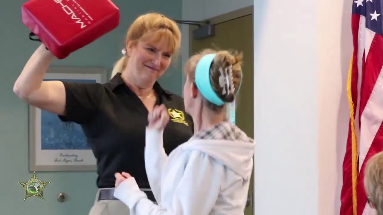 LCSO Community Response Unit - YouTube