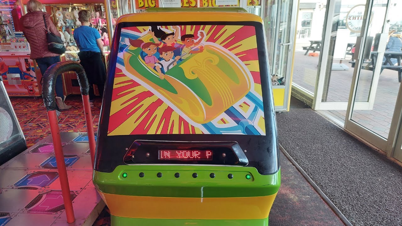 Jolly Roger IX Simulator Kiddie Ride - YouTube