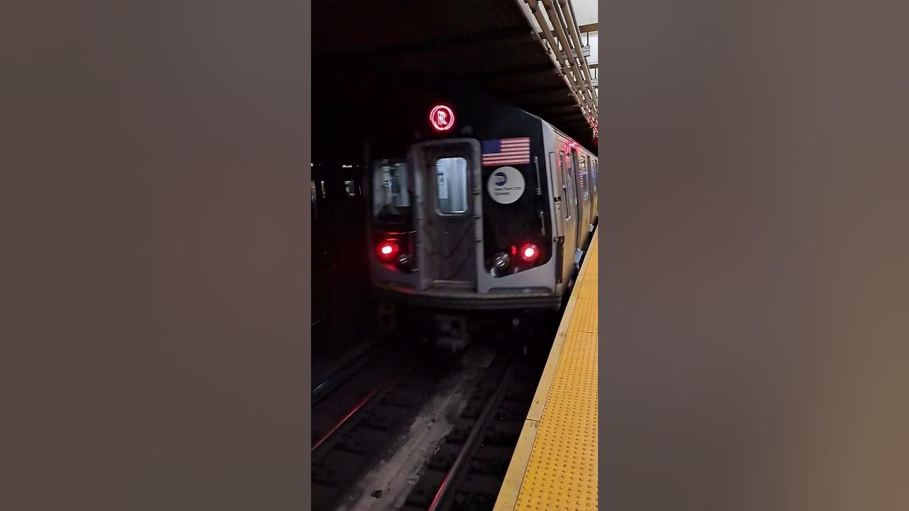 Brooklyn Queens Bound R46 R160A N R trains at 49th Street - YouTube