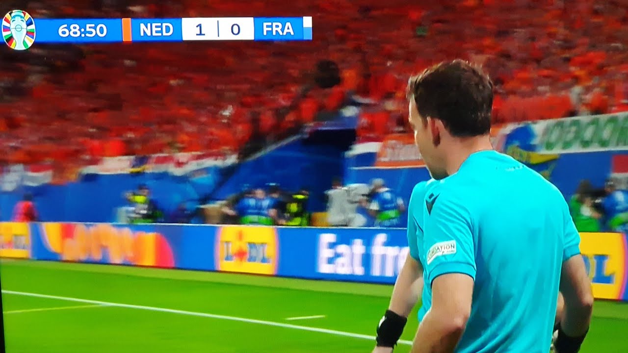 Simons 1-0 Offside Goal vs France | Netherlands vs France 1-0 Goal ...