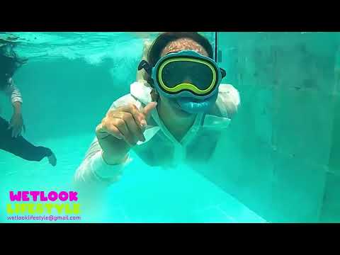 girls playing underwater #underwater #vlog #video #pool