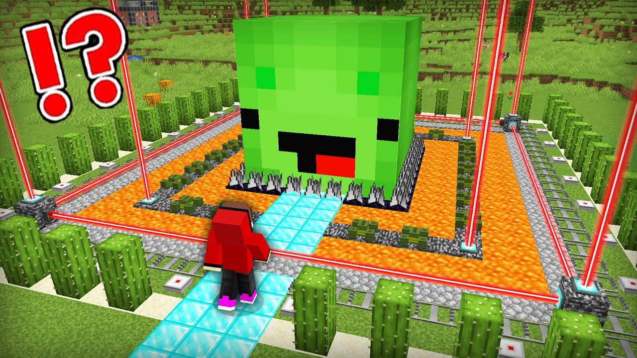 What inside this Mikey Security Castle in Minecraft? (Maizen Mazien ...