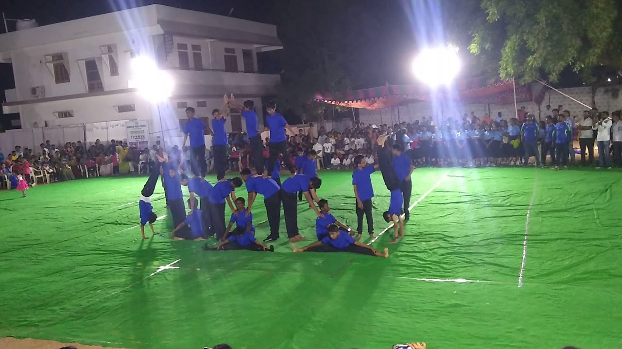 Fitgrow Sports day Display Pyramid - YouTube