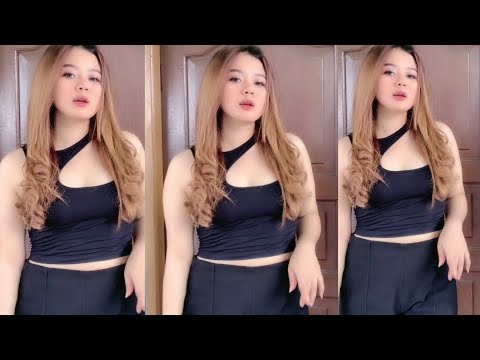 🔵SI CANTIK GOYANG  #tantemontok #tiktoktantepemersatu #tiktokmamamuda #tiktokmamacantik #shorts