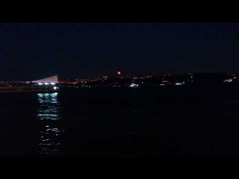 İstanbul boğazı gece