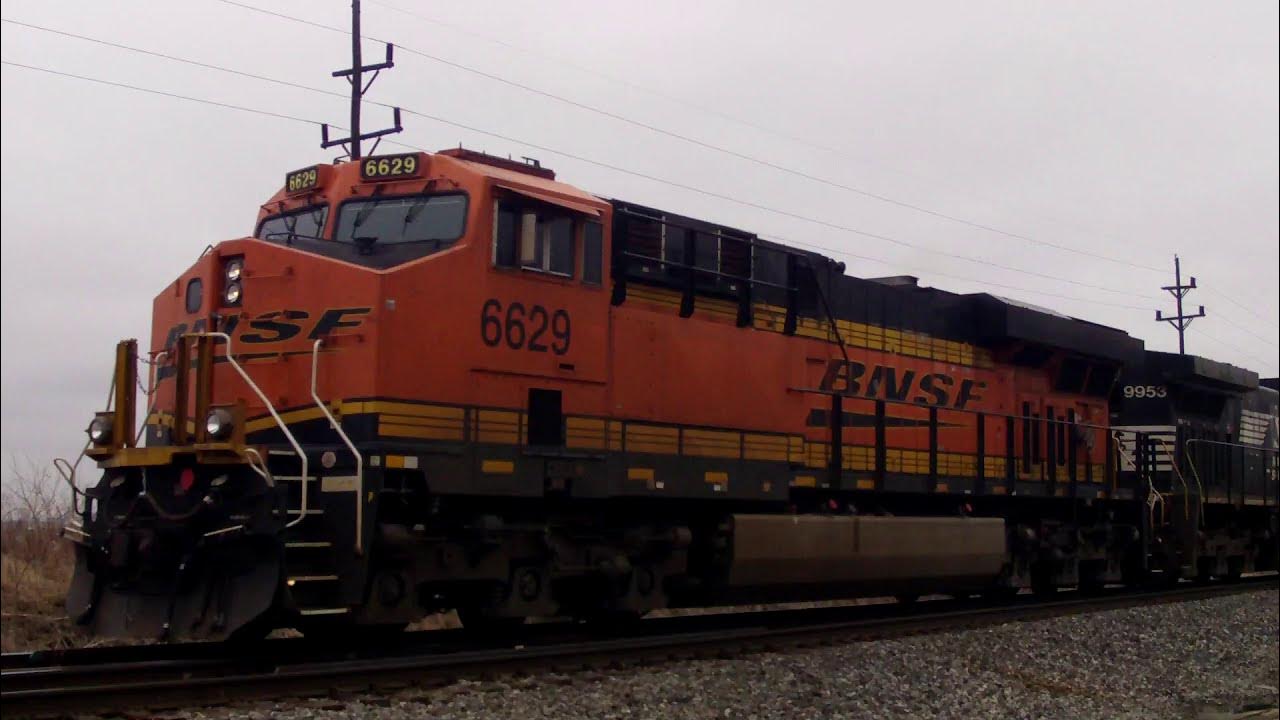 NS 120 @ CLYMERS, IN 3 16 21 BNSF 6629 NS 9953 - YouTube