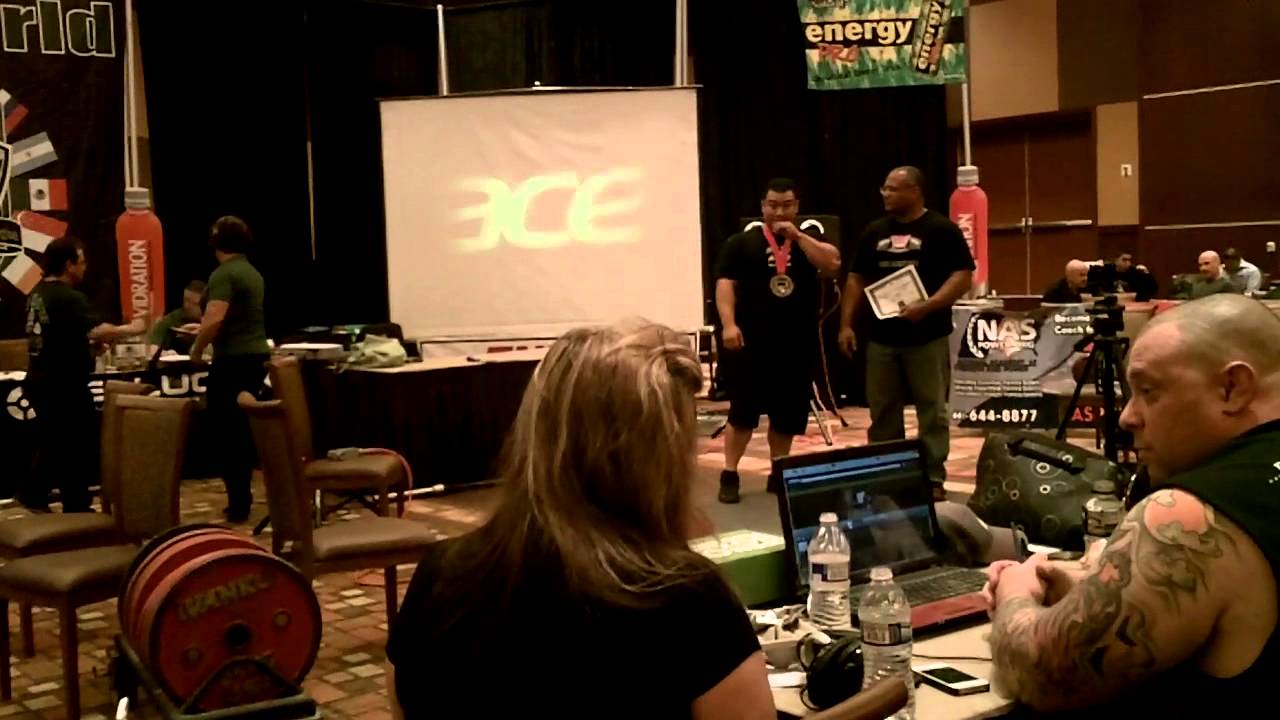 Jeff Hunter bench press 3rd place Open Worlds - YouTube