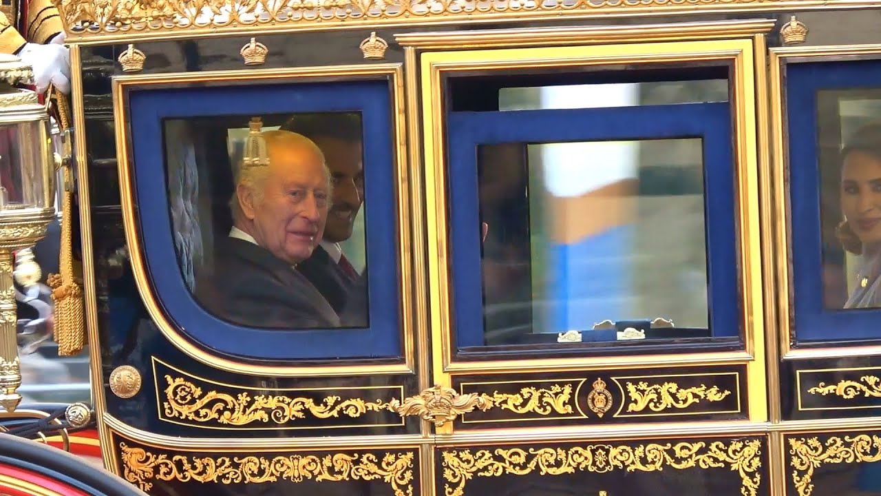 King Charles III and Emir of Qatar carriage procession to Buckingham ...