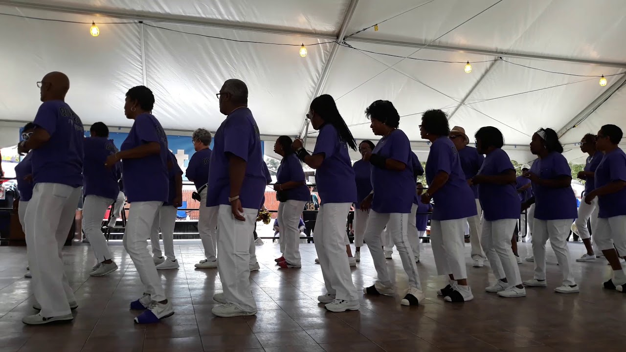 Riverside Line Dancers - Party Train at the Indiana State Fair - YouTube