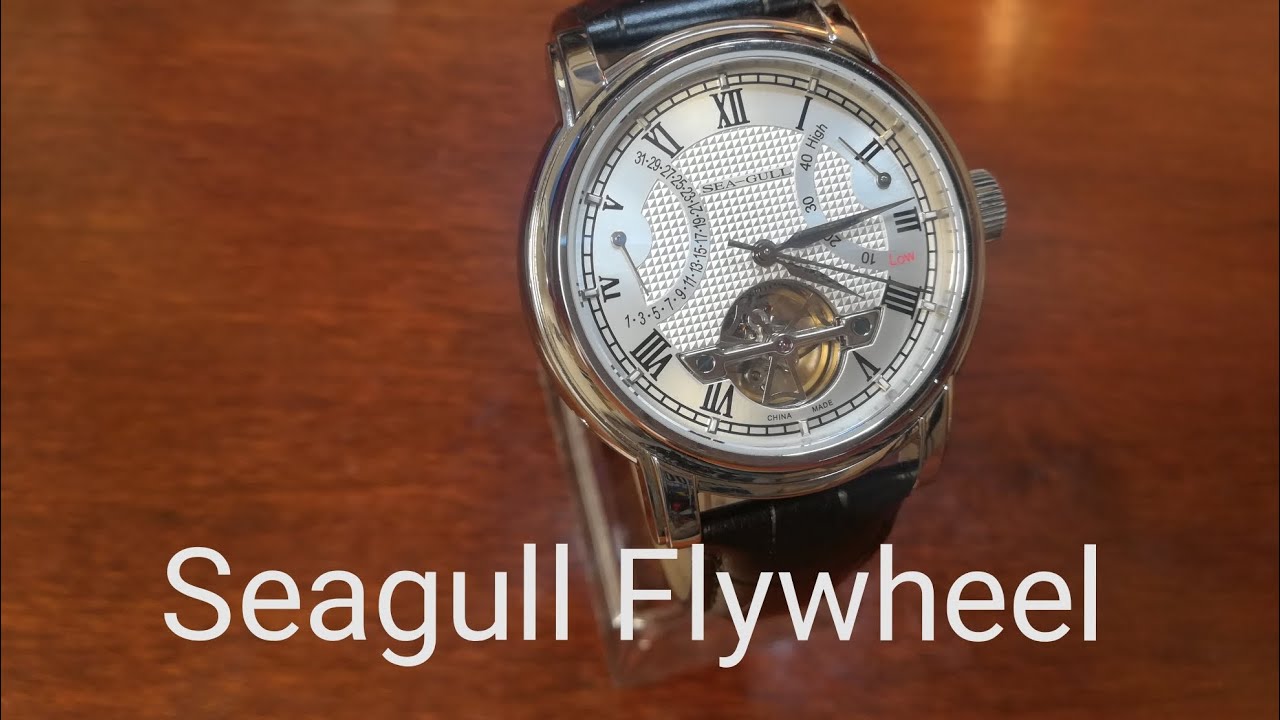 La Seagull FlyWheel date rétrograde et réserve de marche - YouTube