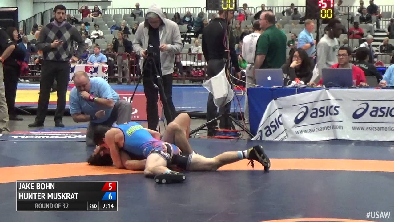 66 Round of 32 - Jake Bohn, Michigan Wrestling vs Hunter Muskrat ...