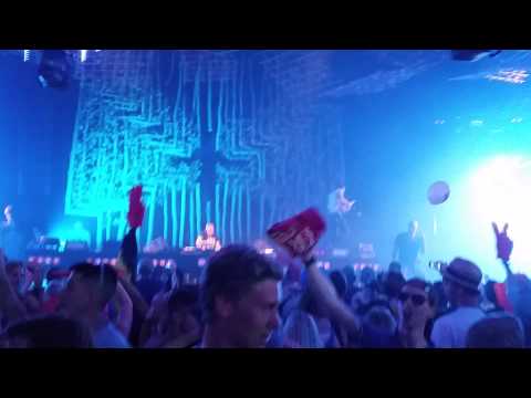 Dave Lambert & Sakso @ Tomorrowland 2015 (with sax) (part 1)