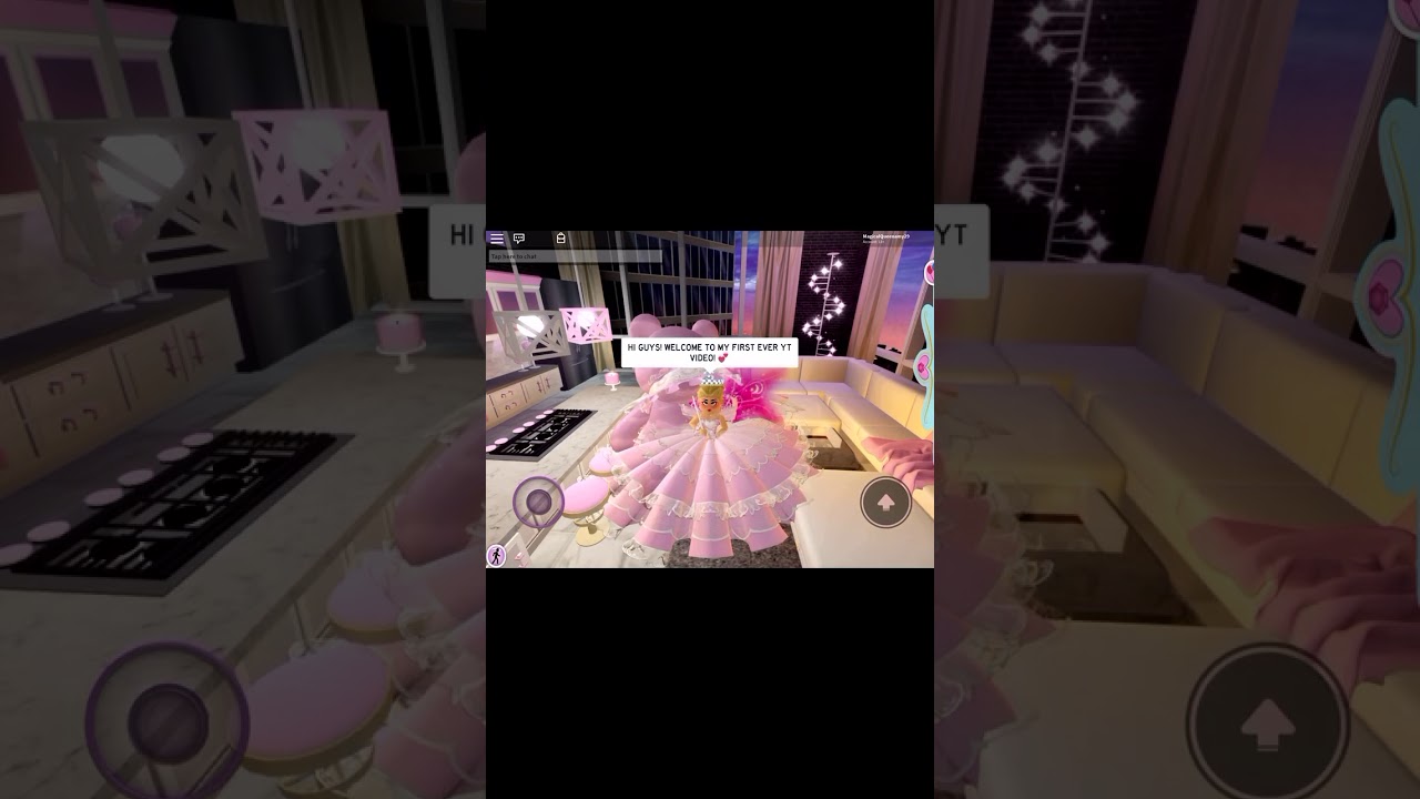 FIRST VIDEO! NEW SPRING HALO 2020 ON ROYALE HIGH! - YouTube