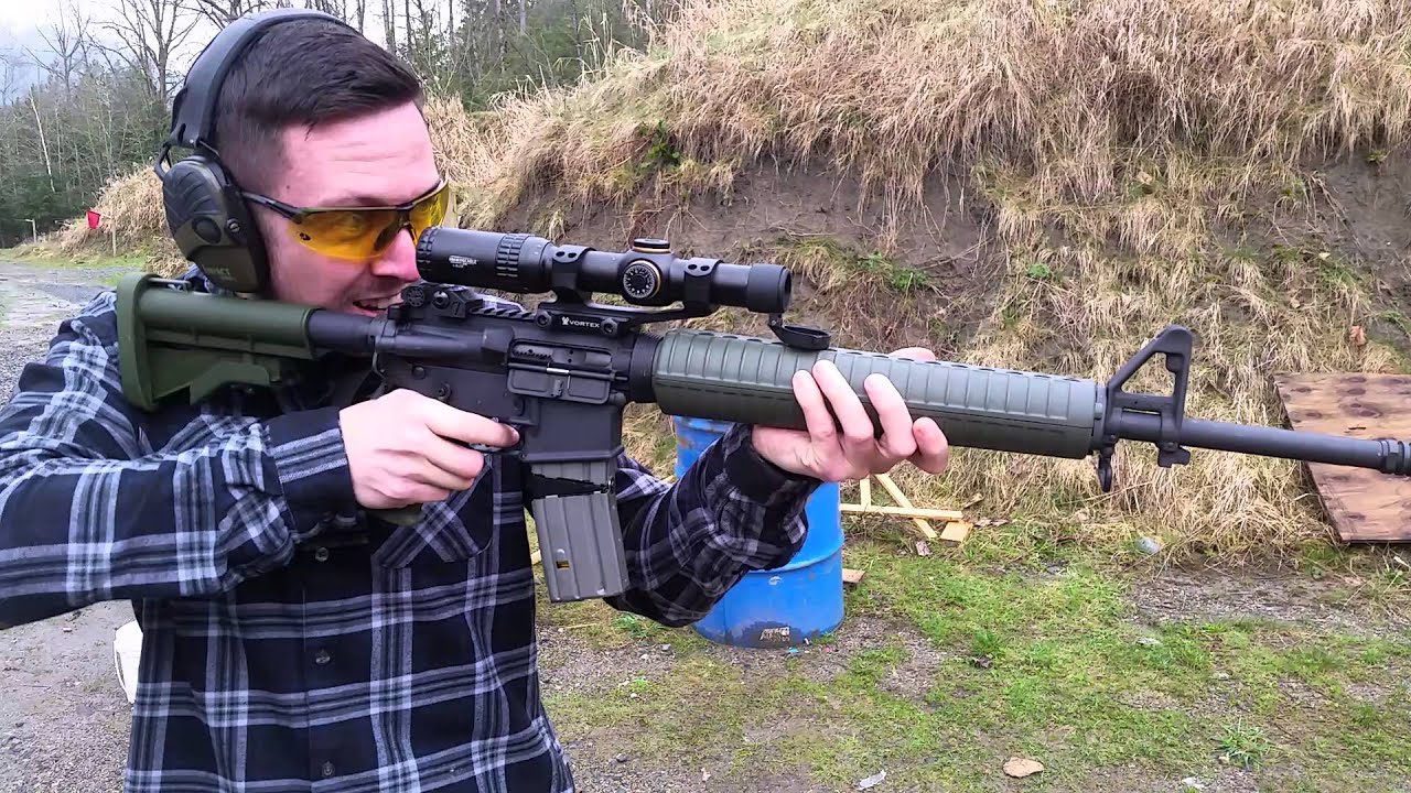 Colt Canada SA 20 at 50m - YouTube