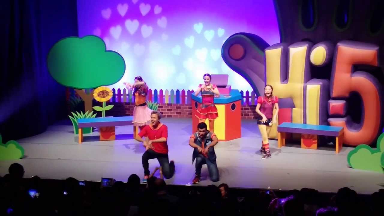 LOVE - Hi5 (Live in Manila 12/15/13) - YouTube