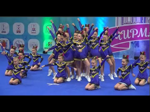 Cheerleading. VICTORIA ALL GIRL TEAM. Чир спорт. Чирлидинг группа ...
