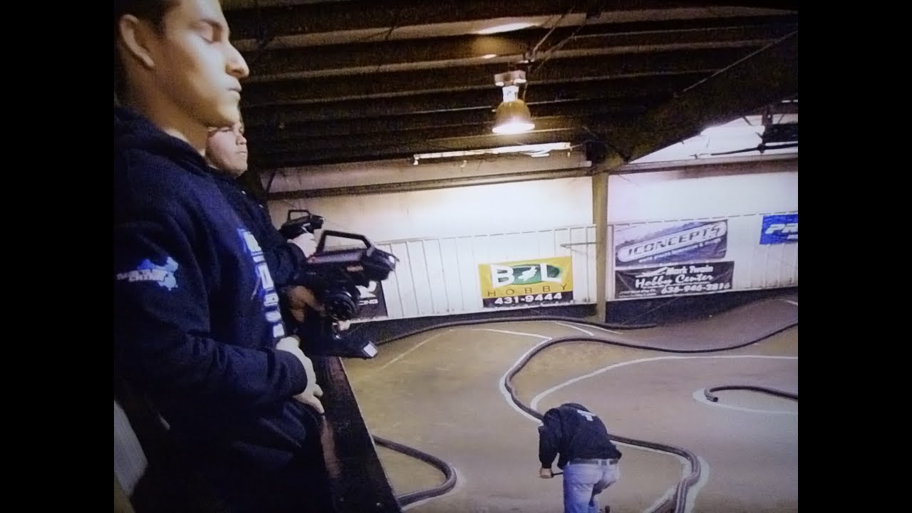 Spencer Rivkin Drives The New Team Associated B6.1D - YouTube