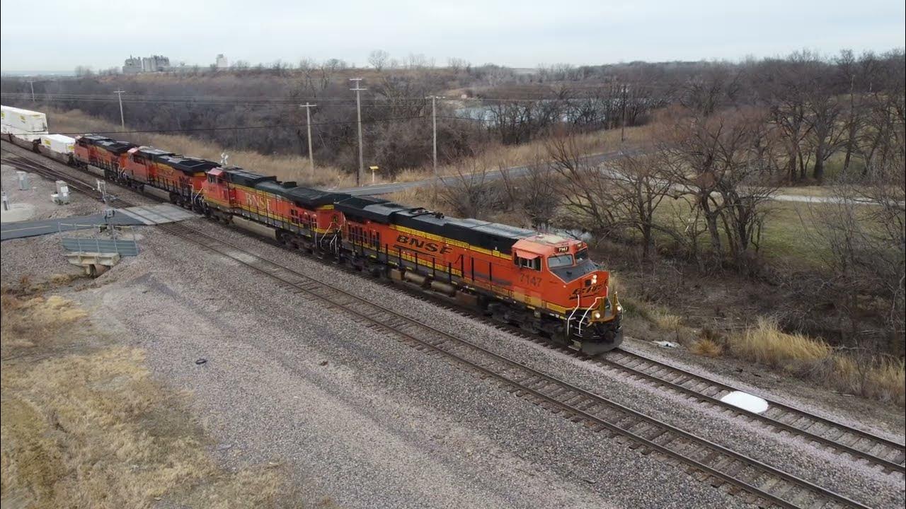 Eastbound BNSF 7147/5407/8253/6747, Intermodal Train, "Cherokee Sub" Tulsa, OK, 1-14-2022, DJI ...