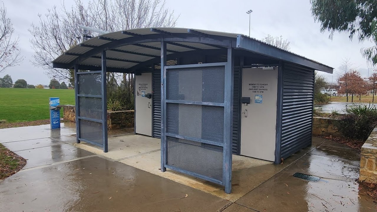 Landmark Pro Public Toilet at Bonner District Playing Fields in Bonner ...