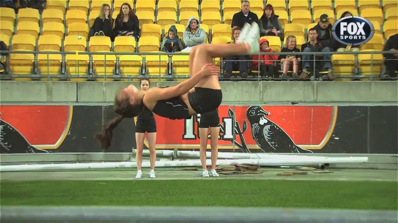 Fox Rugby: The Shortball (Week 4) - YouTube