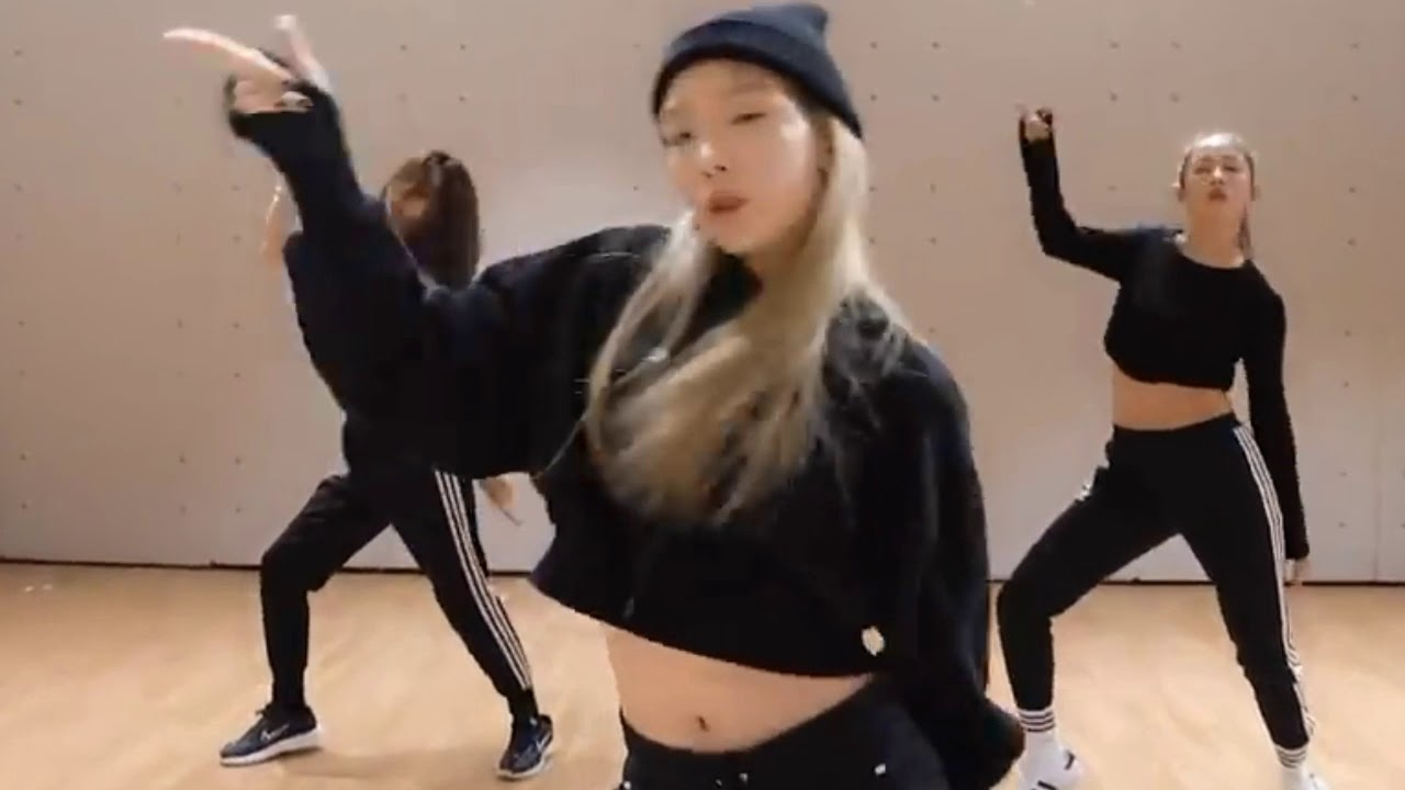 [MIRRORED] Taeyeon - Spark Dance Practice - YouTube