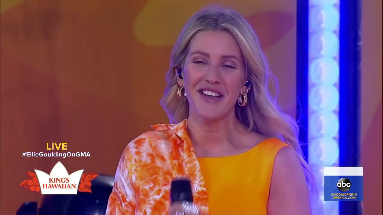 Ellie Goulding - Burn live on Good Morning America 2019 - YouTube