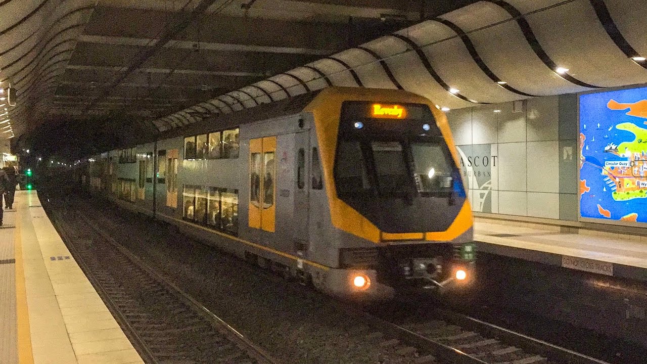 Sydney And Regional Trains Vlog 467: Mascot - YouTube